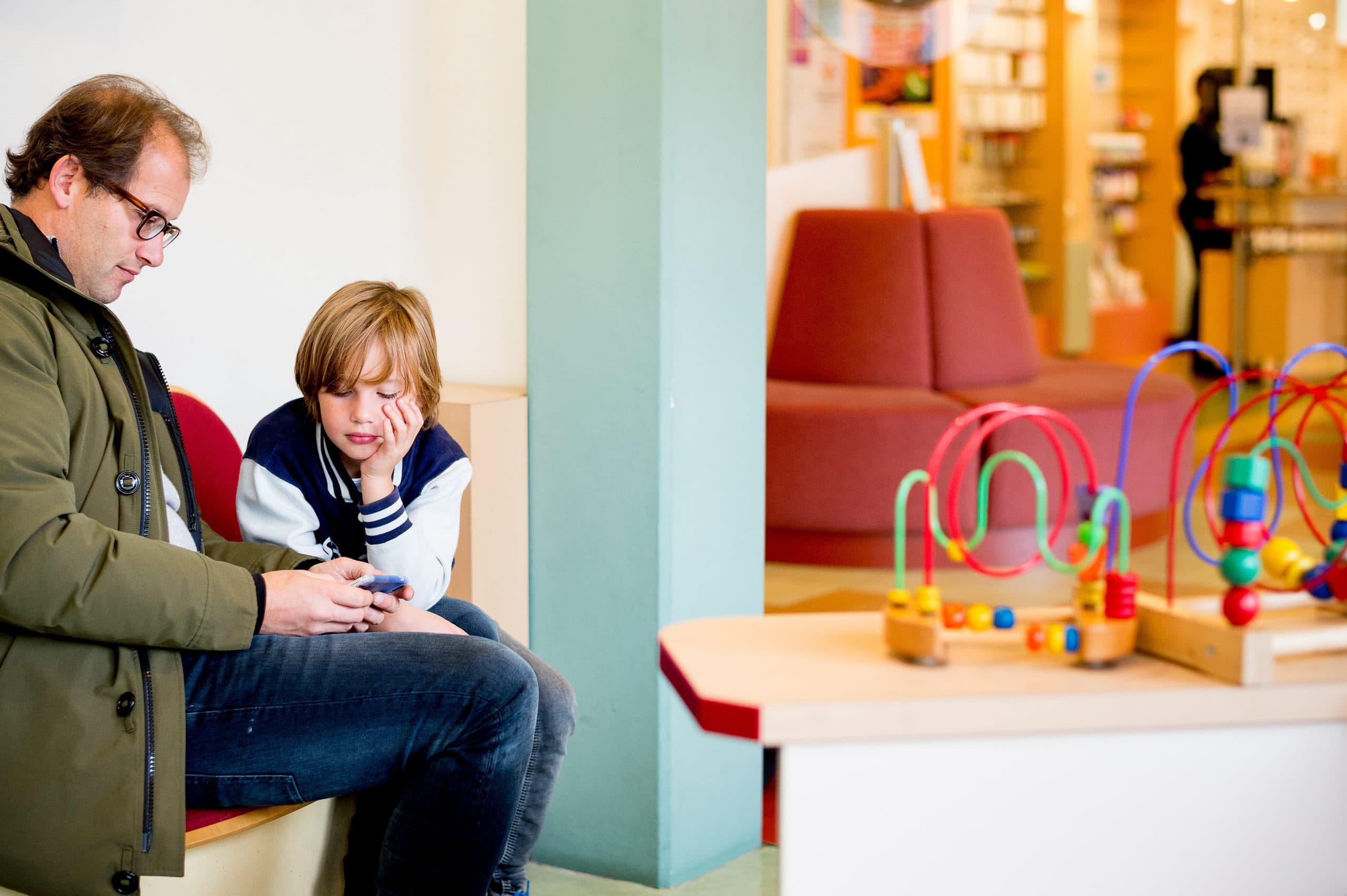 Meldcode Kindermishandeling en huiselijk geweld is vernieuwd - LHV